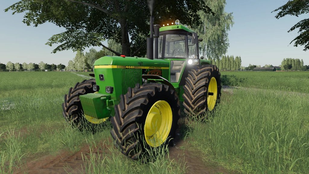 John Deere 4450 v1.0 FS19 Mod - Farming Simulator 25